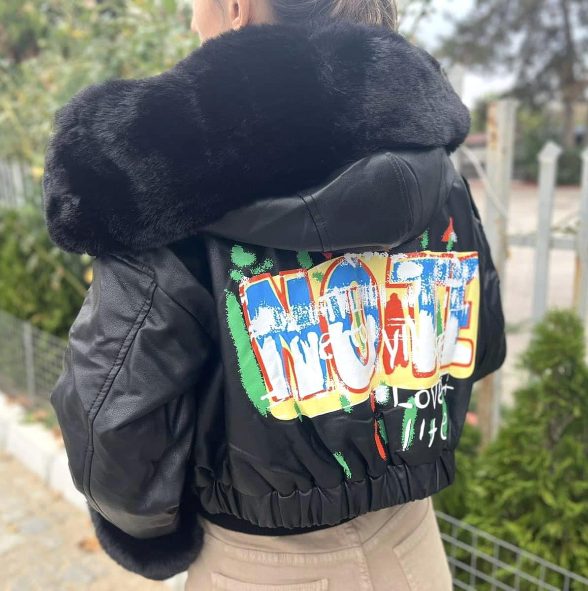 Яке Mumbai – DECOCO.EU